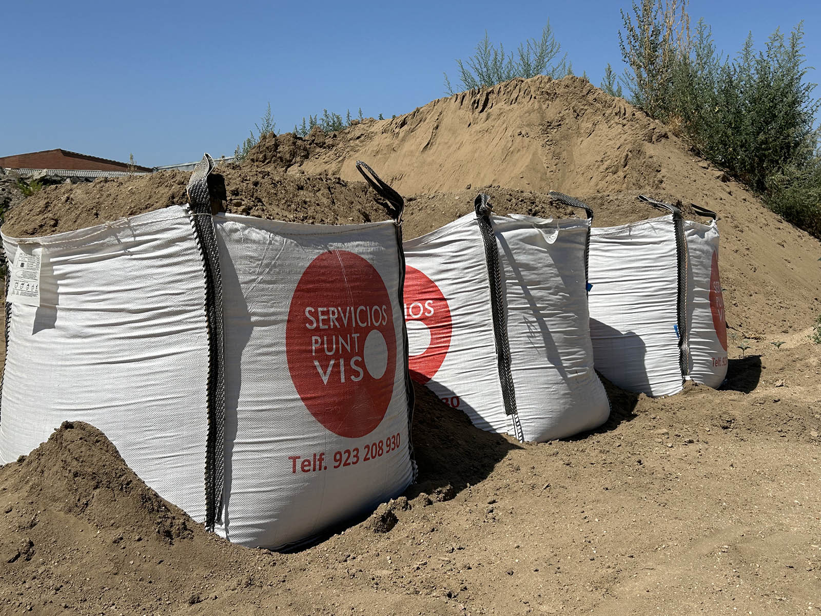 Sacas de Servicios Punto Viso: tu solución en áridos y tierras en ...